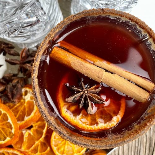 Spiced Cranberry & Rum Cocktail - Skinnymixers